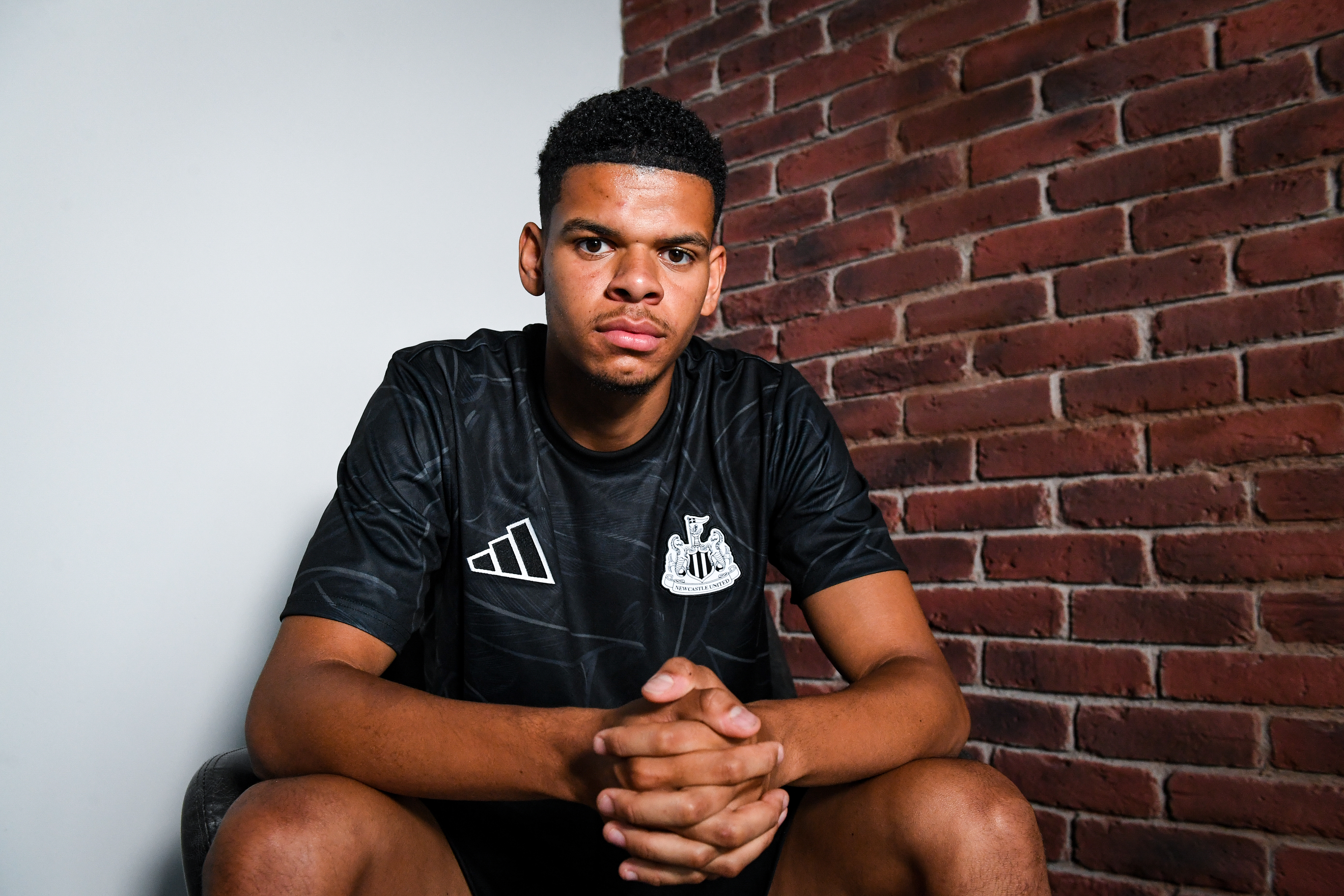 In pictures: Osula becomes Magpies' latest recruit - Newcastle United