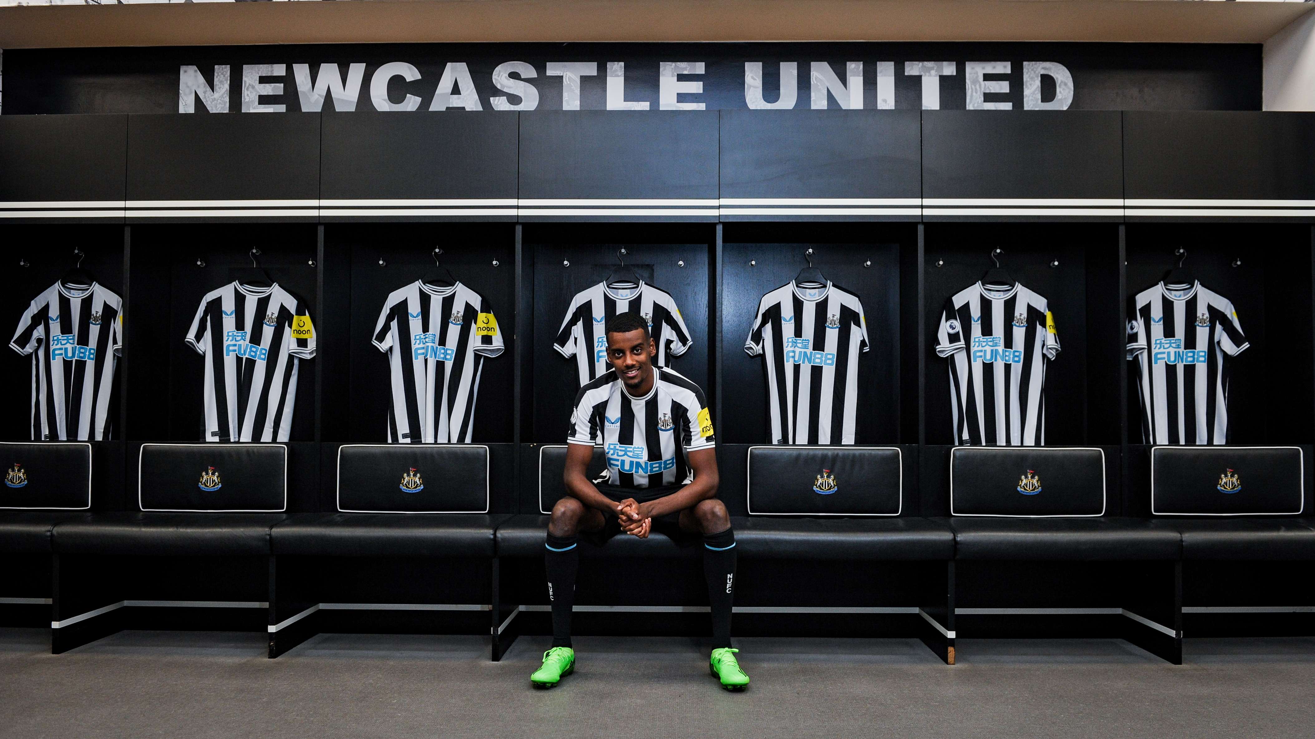 Newcastle United sign Alexander Isak - Newcastle United