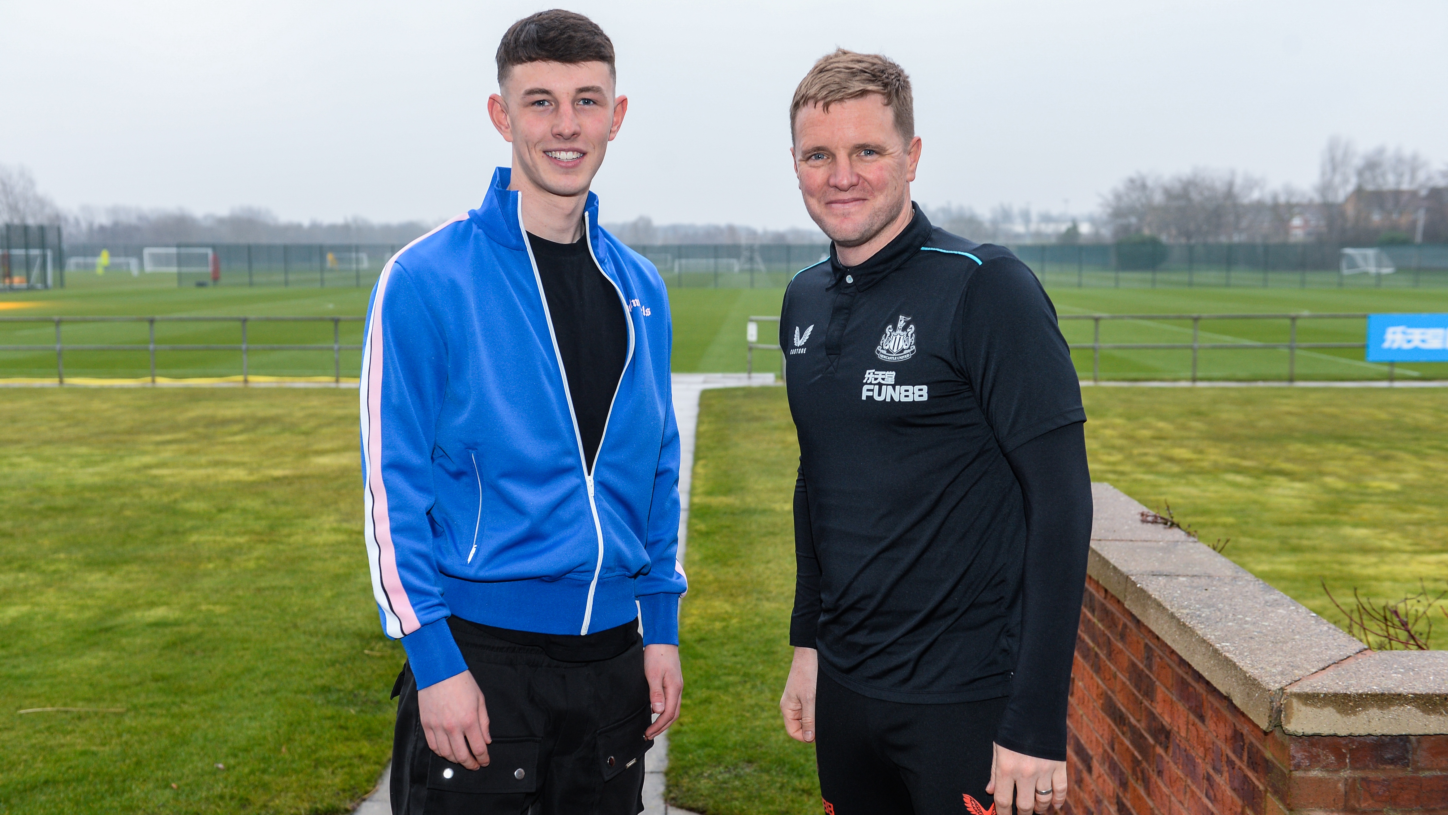 Joe White signs first professional contract with Newcastle United ...