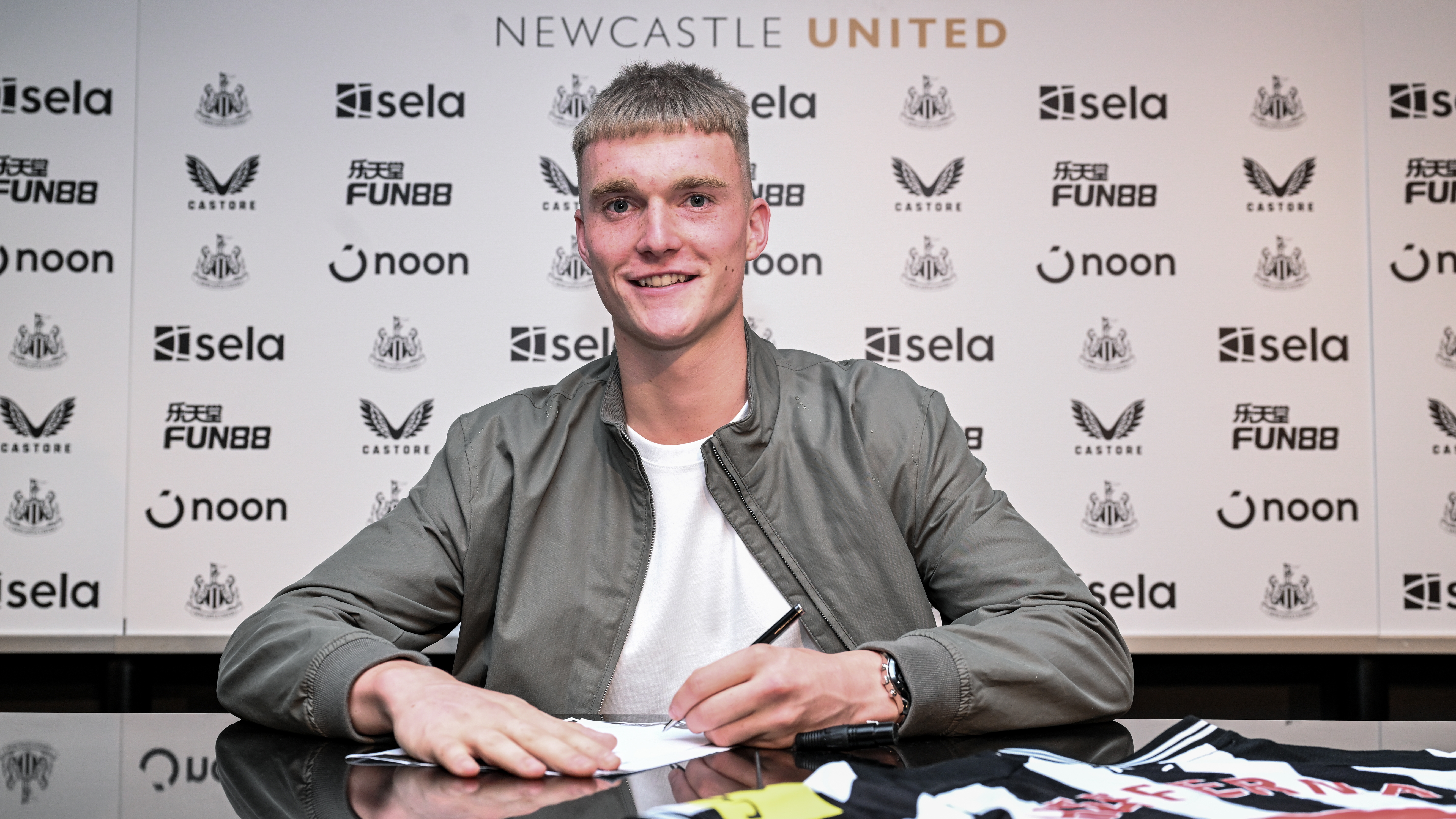 Magpies confirm signing of Irish defender Cathal Heffernan - Newcastle ...