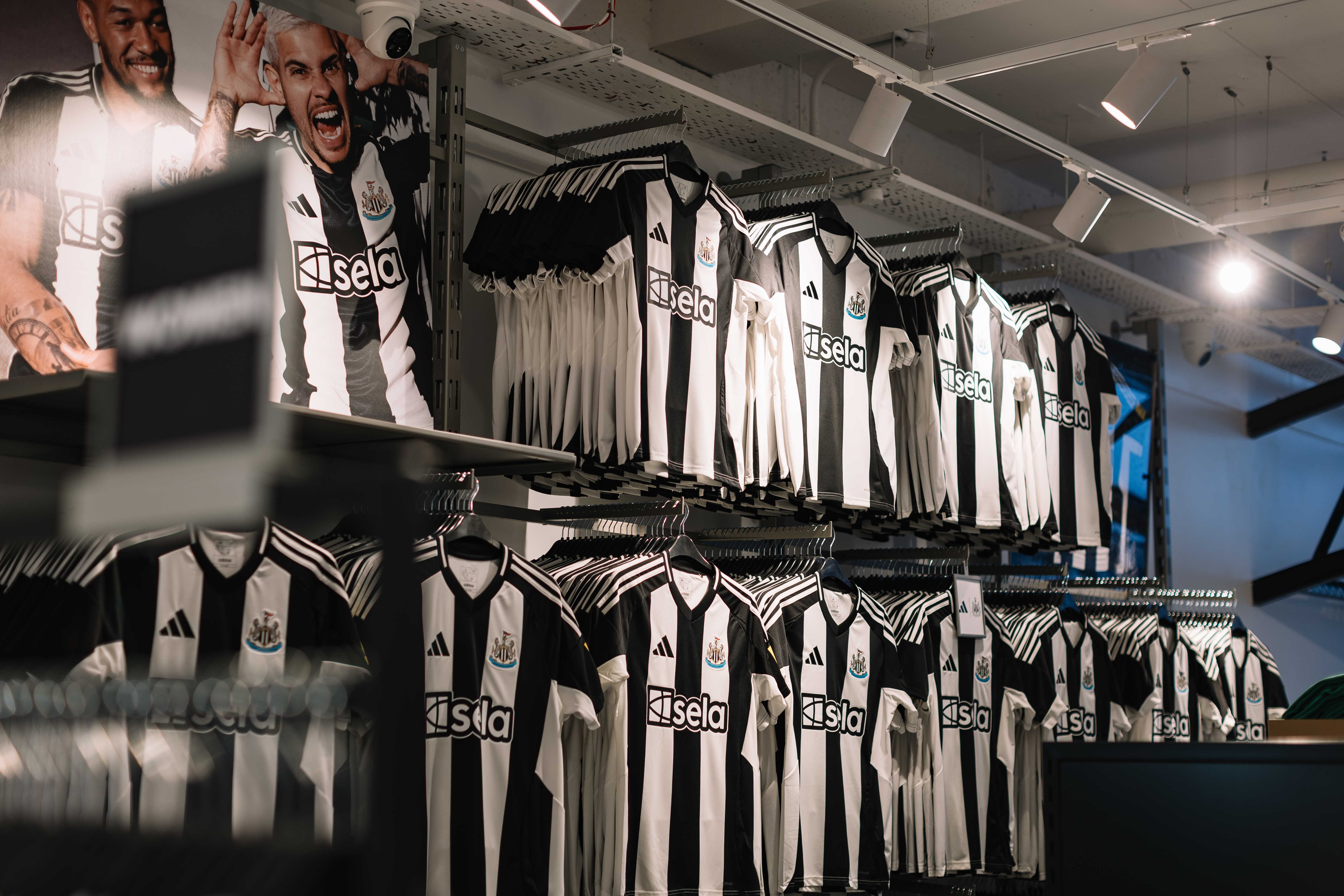 Newcastle United Official Club Store - Newcastle United