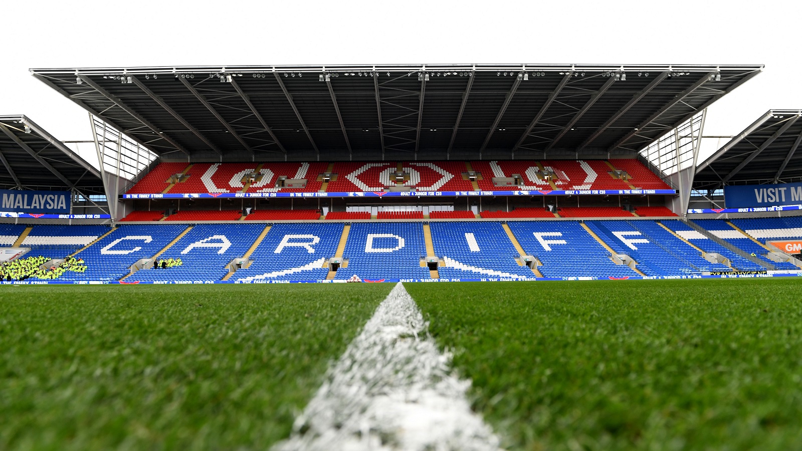Magpies - be our mascot at Cardiff City - Newcastle United