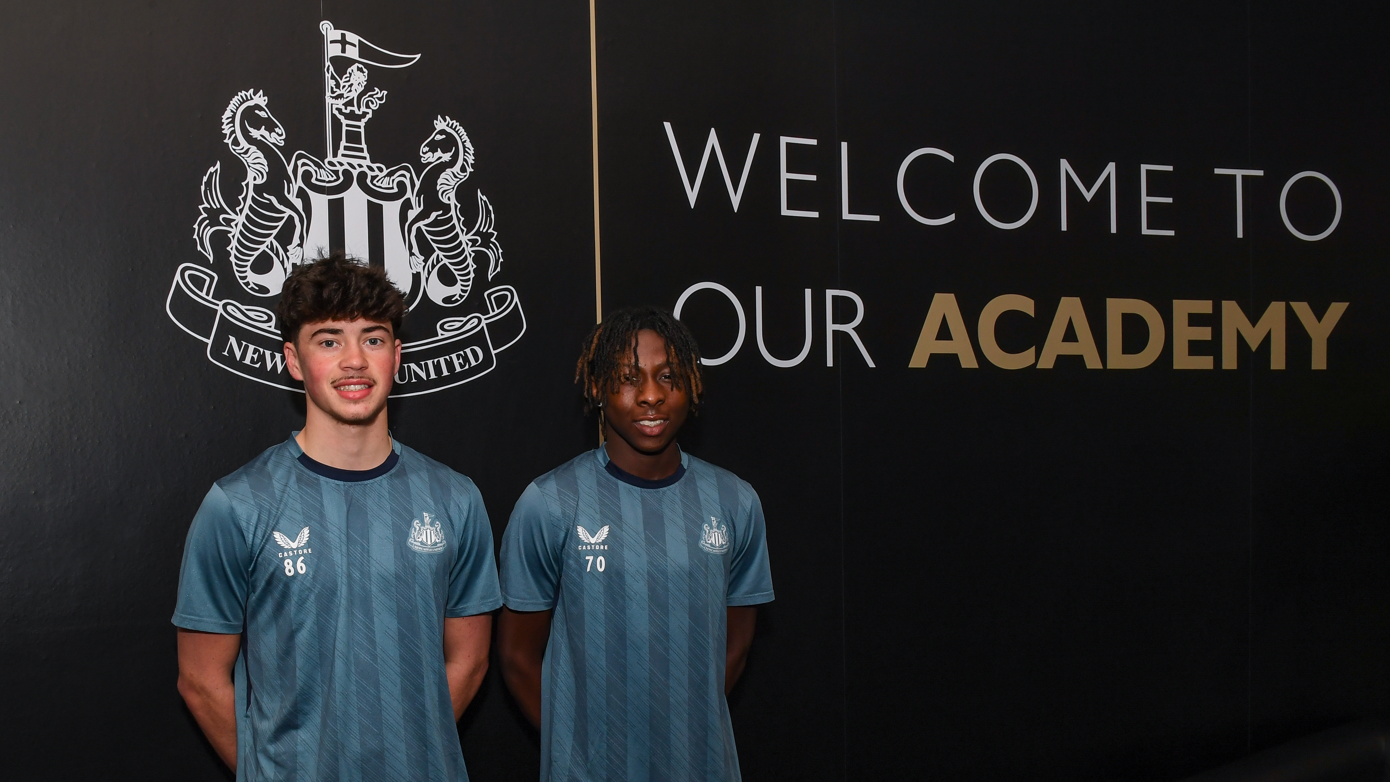 Young duo sign first professional contracts with United - Newcastle United