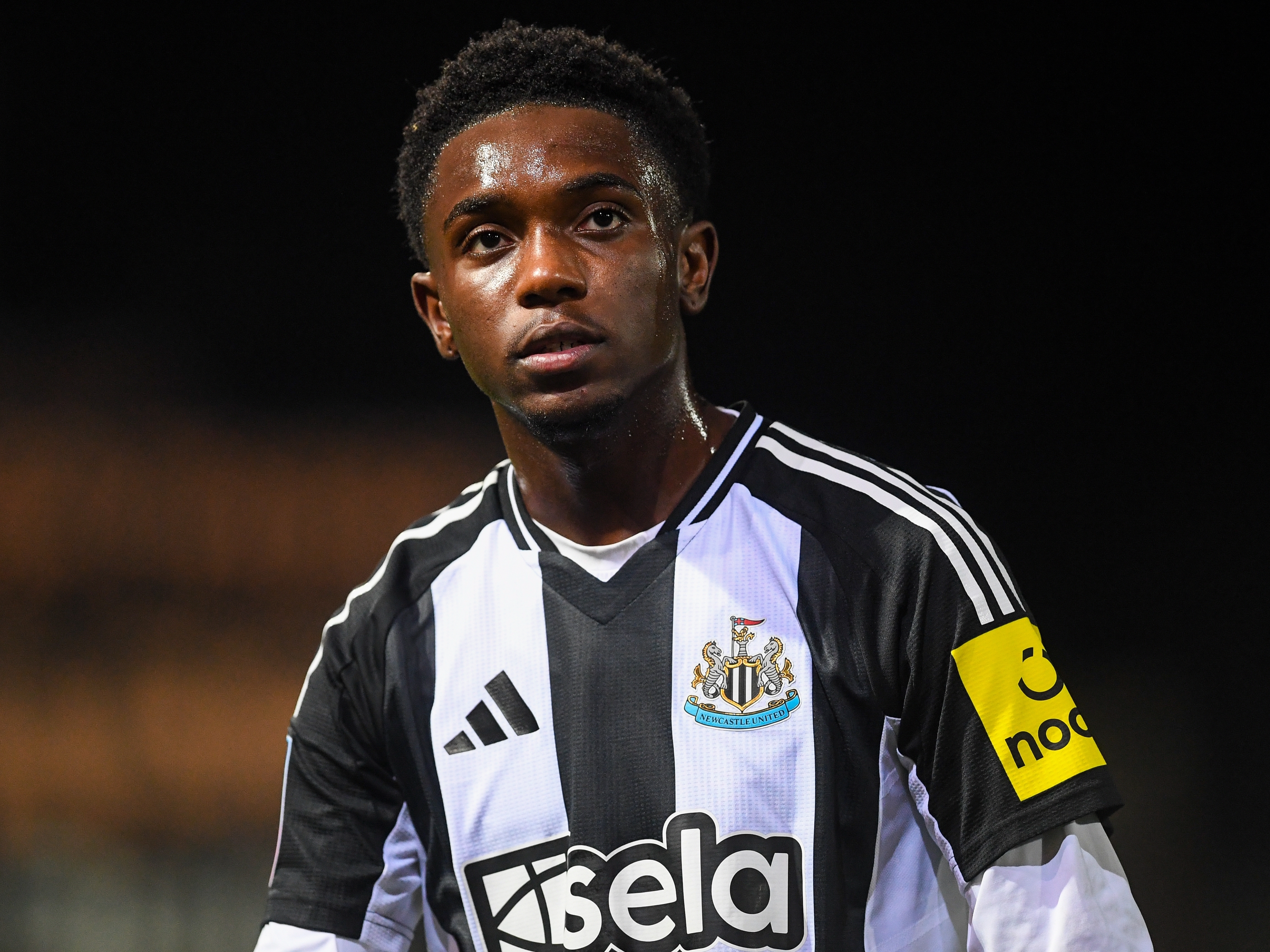 Anthony Munda - Newcastle United