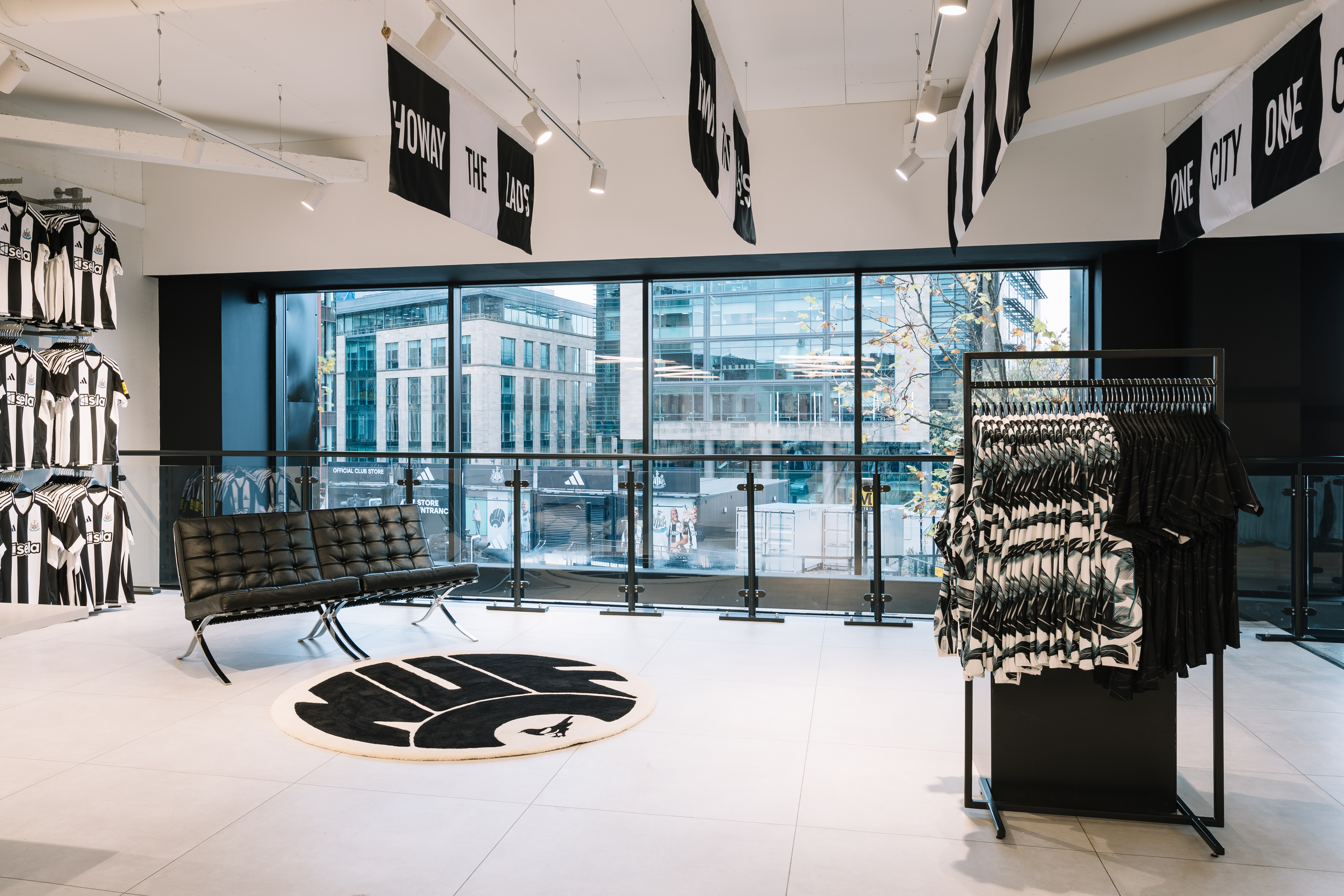 Newcastle United Official Club Store - Newcastle United