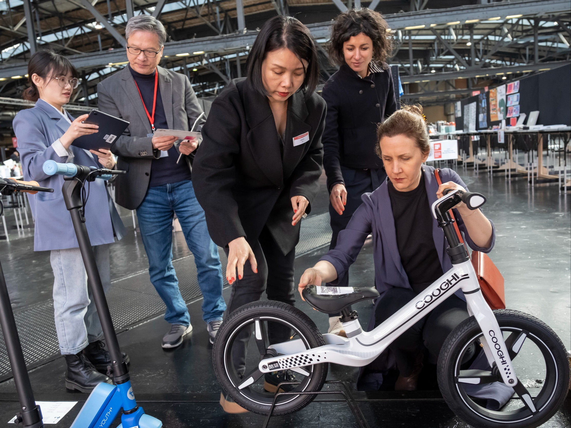 iF Design - The iF DESIGN AWARD Jury: How to become a iF jury member?