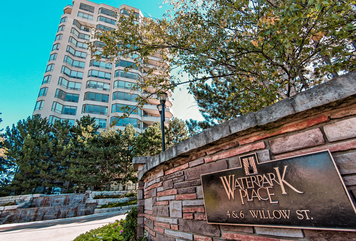 Waterpark Place (Phase 1), 4 Willow Street, Waterloo | Condo Culture