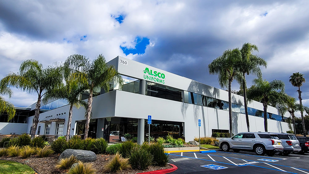 Uniforms, Linens & Washroom Supplies in San Diego