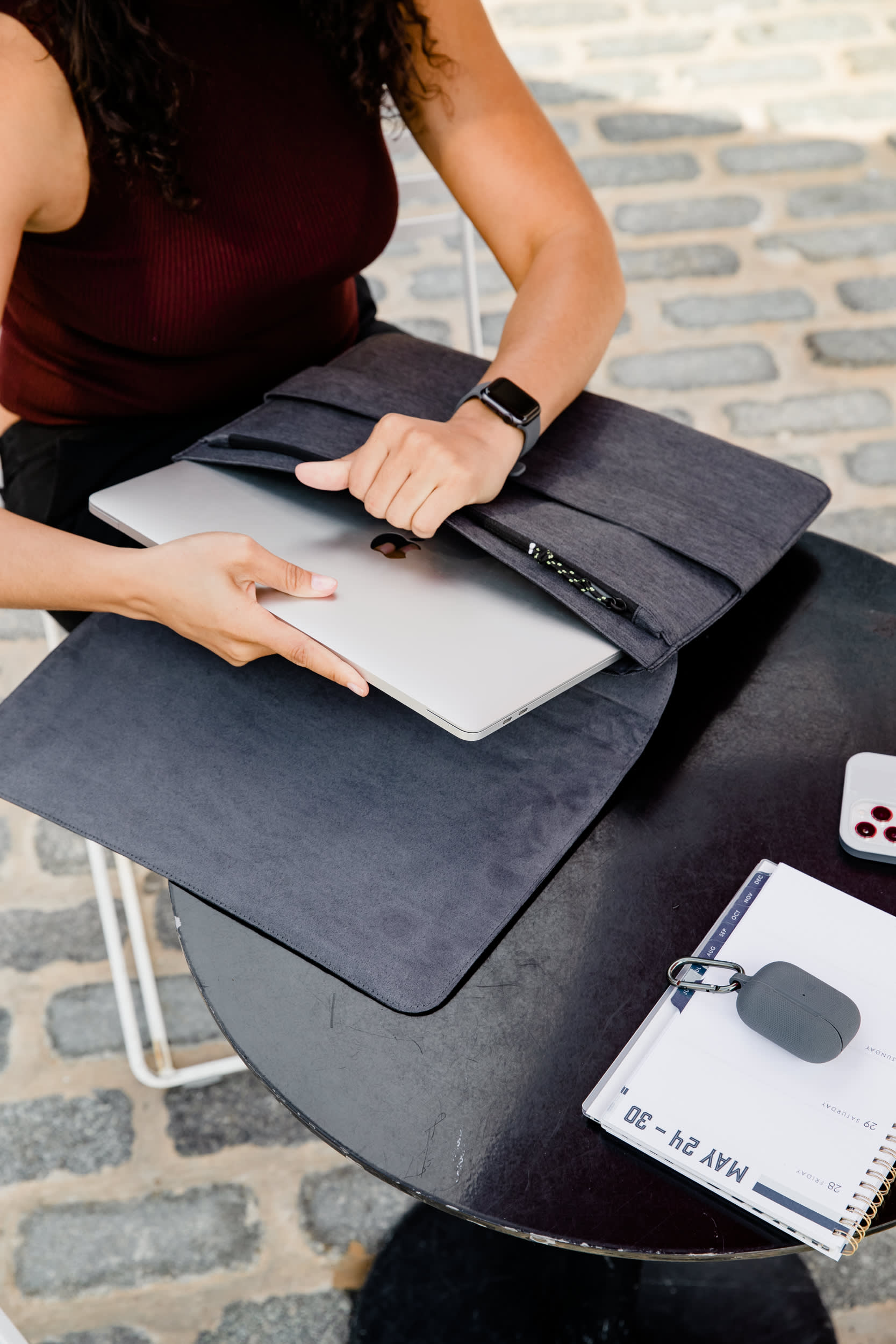 [U] by UAG Mouve 16" Sleeve Computer Laptop Sleeve Carrying Case