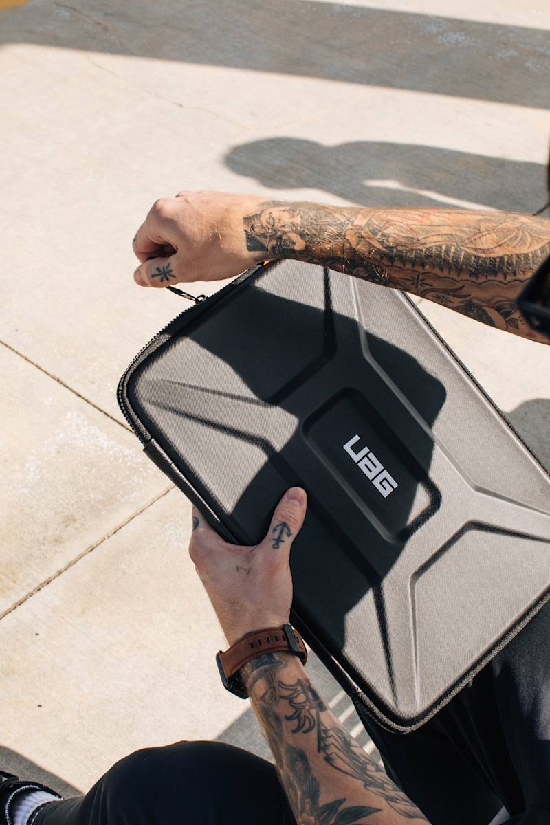 Durable Large Laptop Sleeve 16"