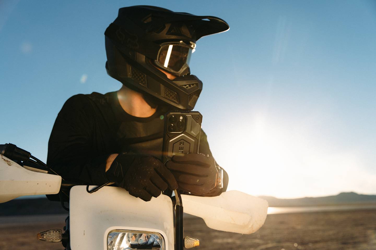 UAG Monarch Pro For MagSafe iPhone 14 Pro Max Case