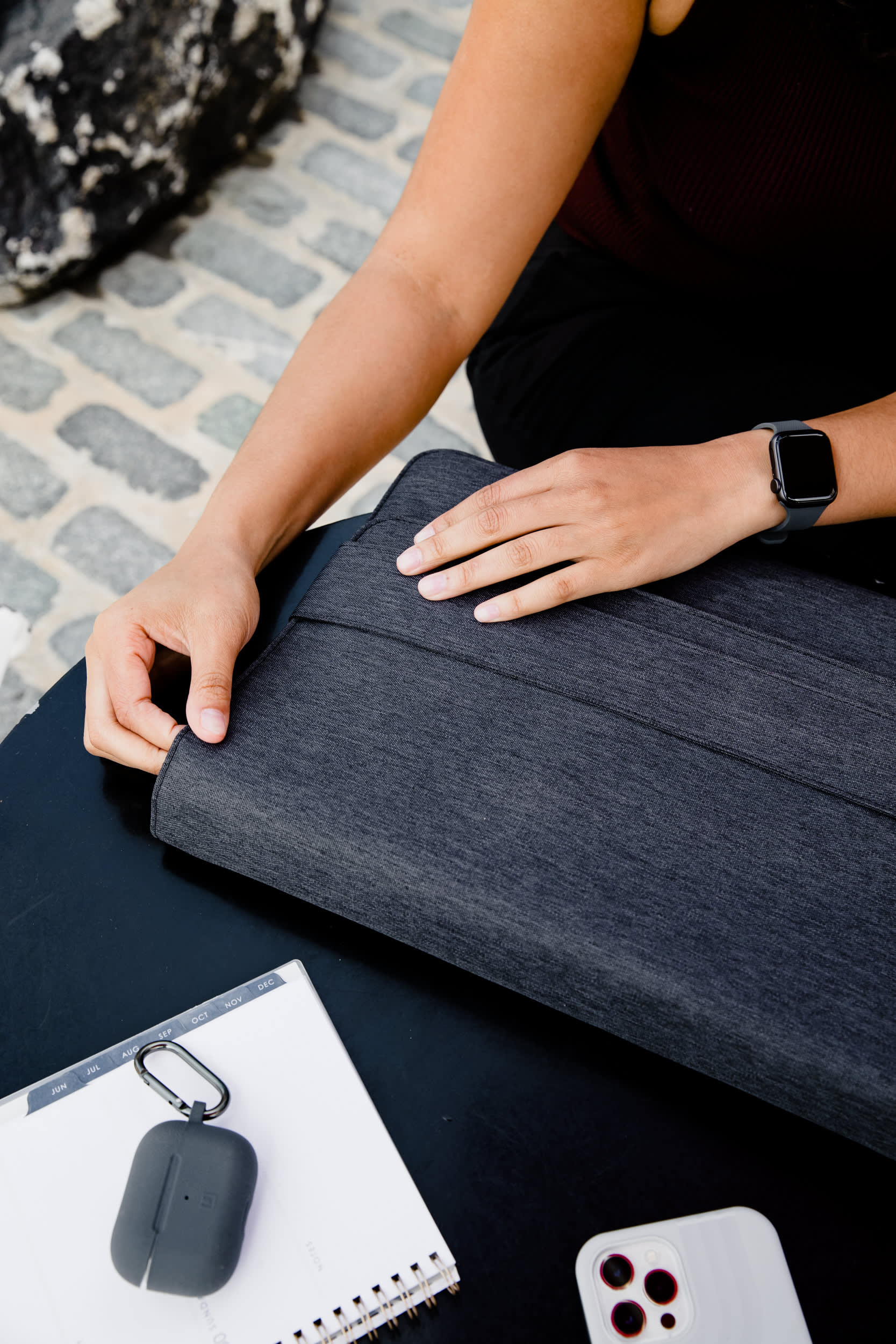 [U] by UAG Mouve 16" Sleeve Computer Laptop Sleeve Carrying Case