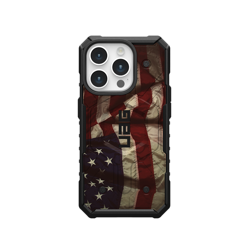 Pathfinder Case With MagSafe For Apple iPhone - Vintage USA Flag