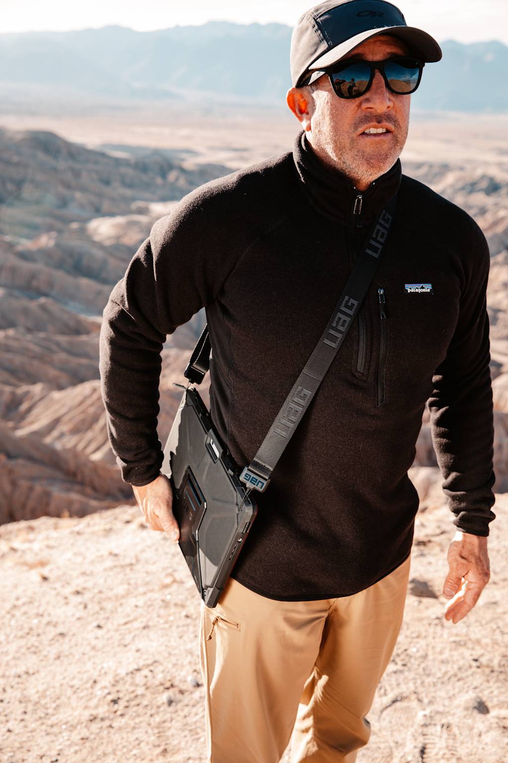 UAG Shoulder Strap Universal Comfortable Tablet Strap Removable Travel ...