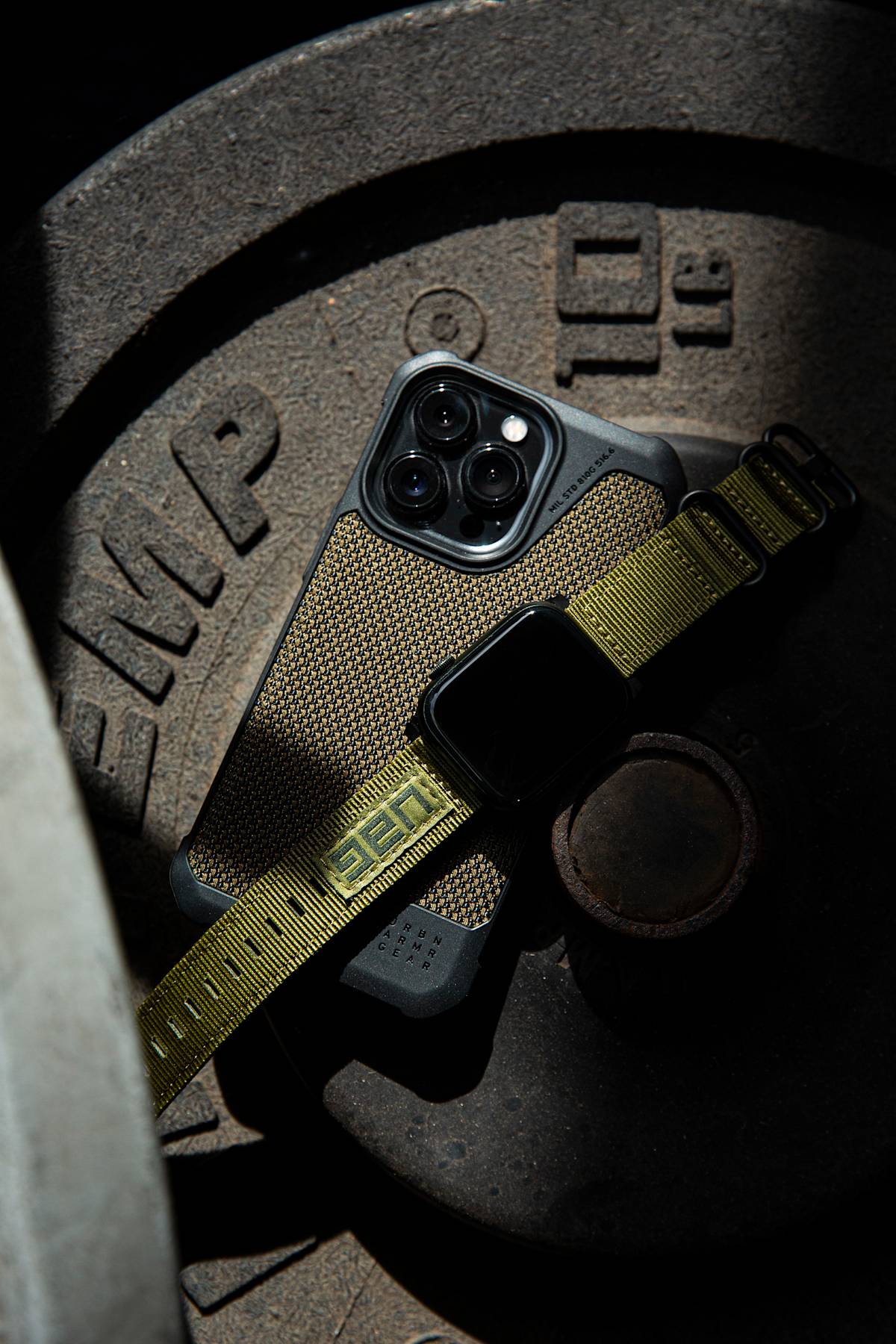 Field Logs - Urban Armor Gear