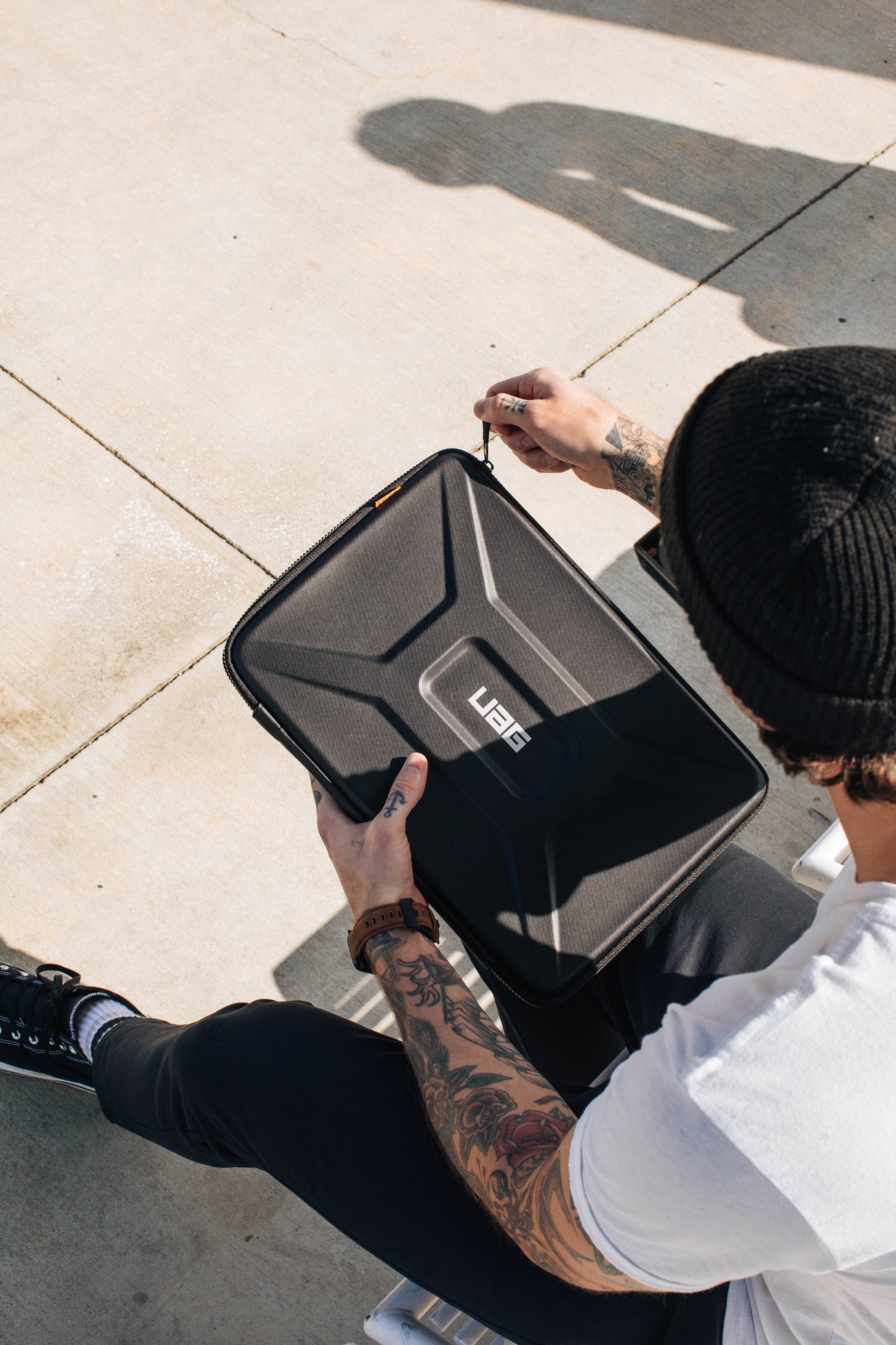 Durable Large Laptop Sleeve 16" | Urban Armor Gear