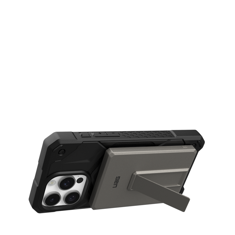 SRGE Ultra Slim 5k Wireless Power Bank With Stand | Urban Armor Gear