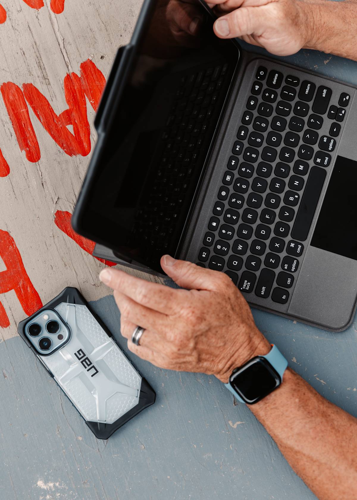 Rugged Bluetooth Detachable Keyboard with Trackpad & Backlit Keys Case ...