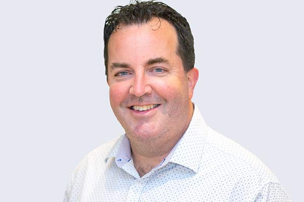 Red eyes | Specsavers CA