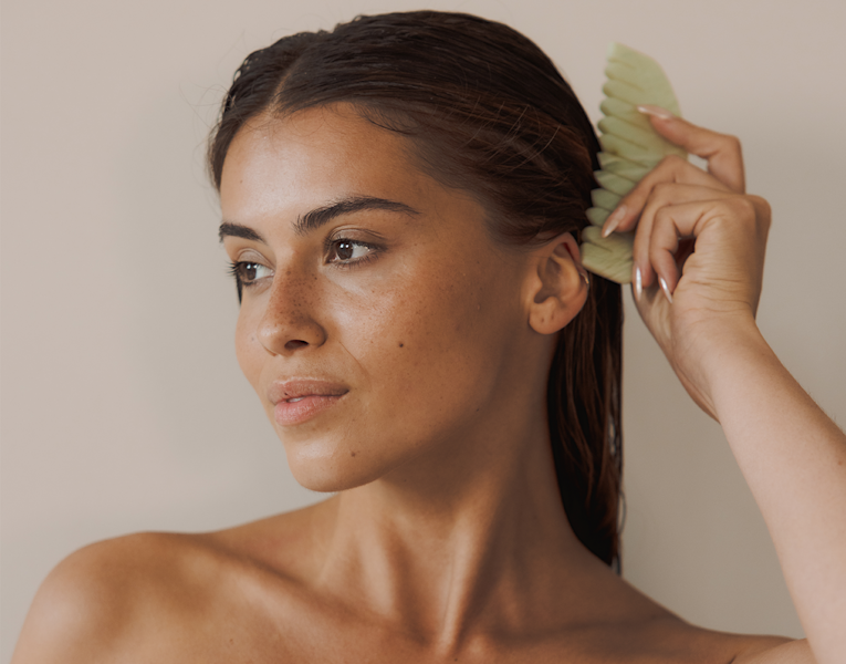 Gua Sha Comb - Keune Haircosmetics