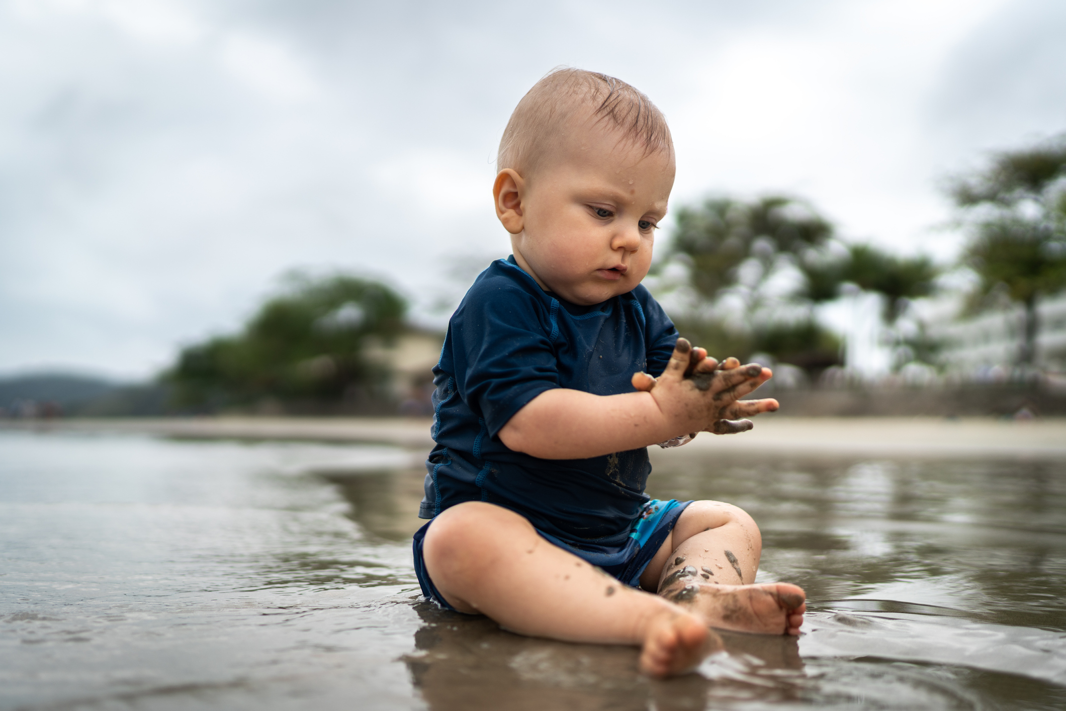 18 Boy Names That Are Perfect for Summer Babies | Mom.com
