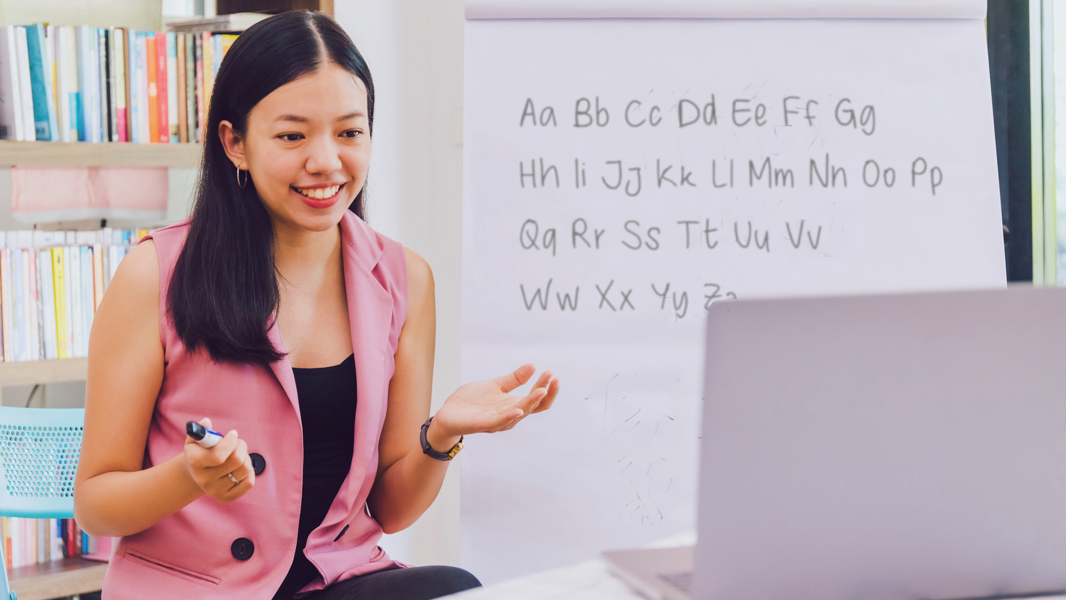 5 Ways to Support Your Teachers During a Virtual School Year | Mom.com