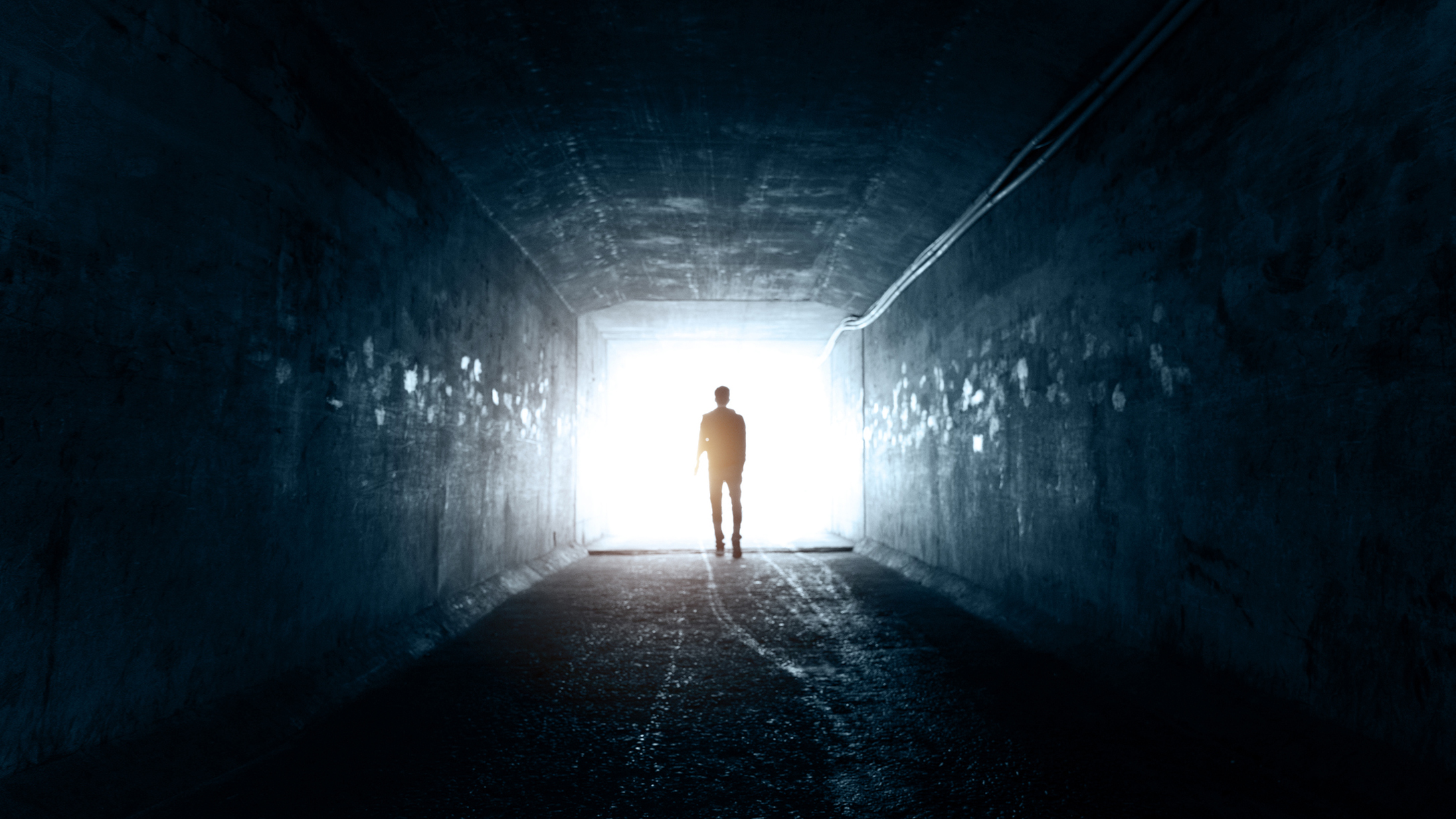 Having Dreams About Death and Dying? Here's What That Might Mean | Mom.com