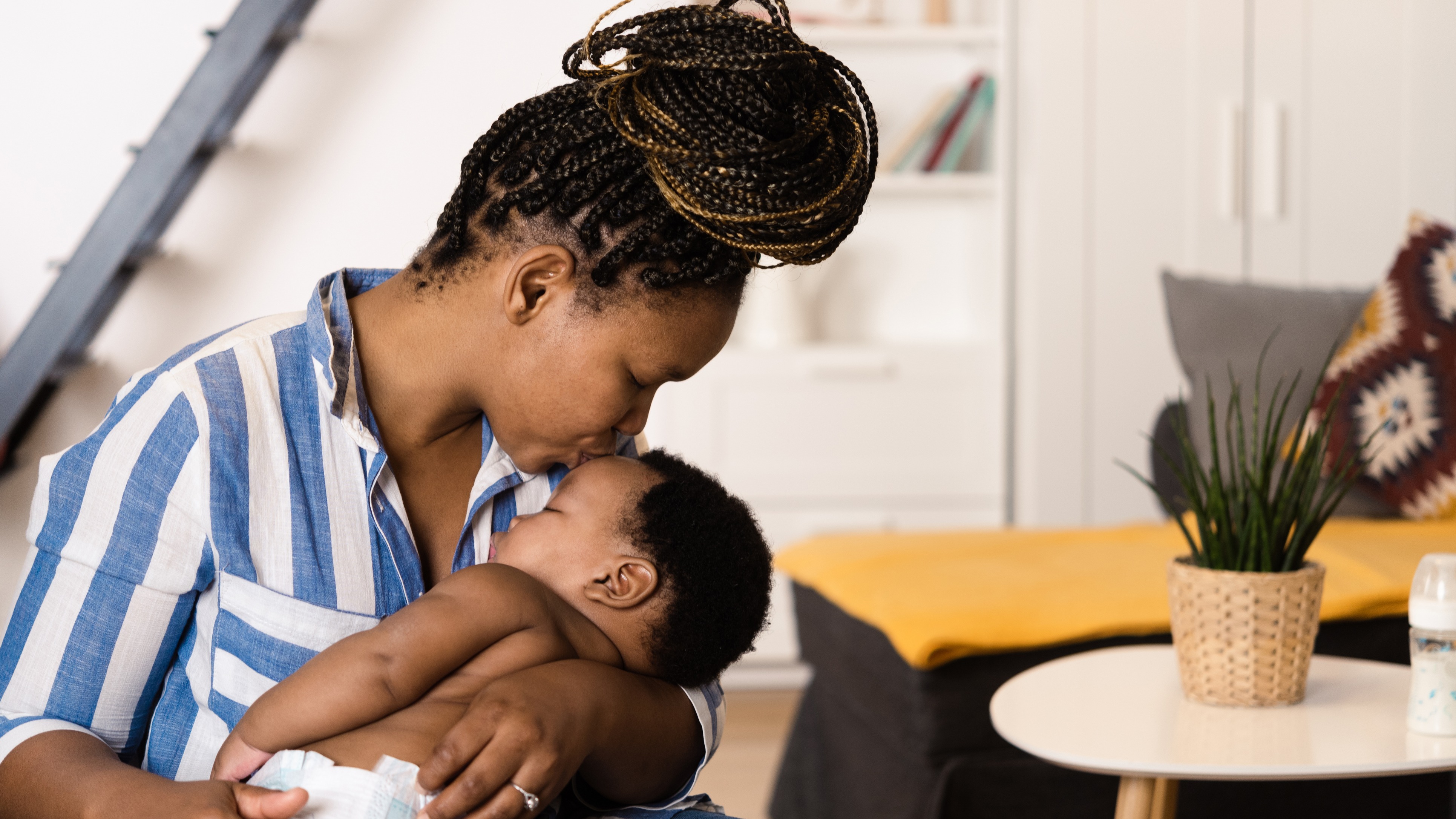 Daylight Saving Time With a Baby: Tips to Adjust and Survive the 'Fall ...