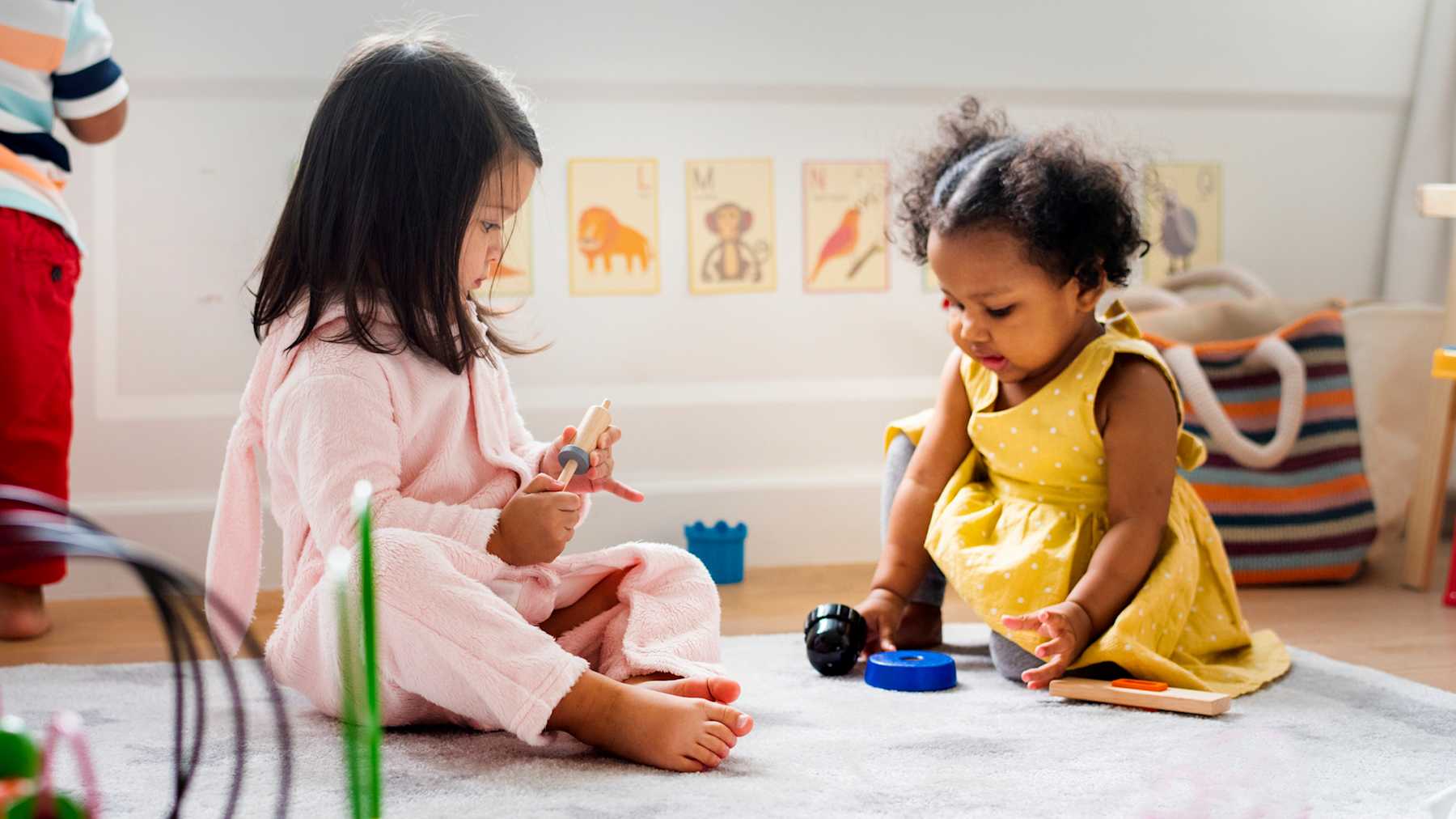 Does My Toddler Need Friends Mom does-my-toddler-need-friends-mom