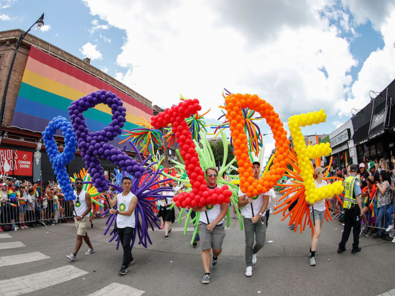 15 Important Moments in Gay Pride History | Mom.com