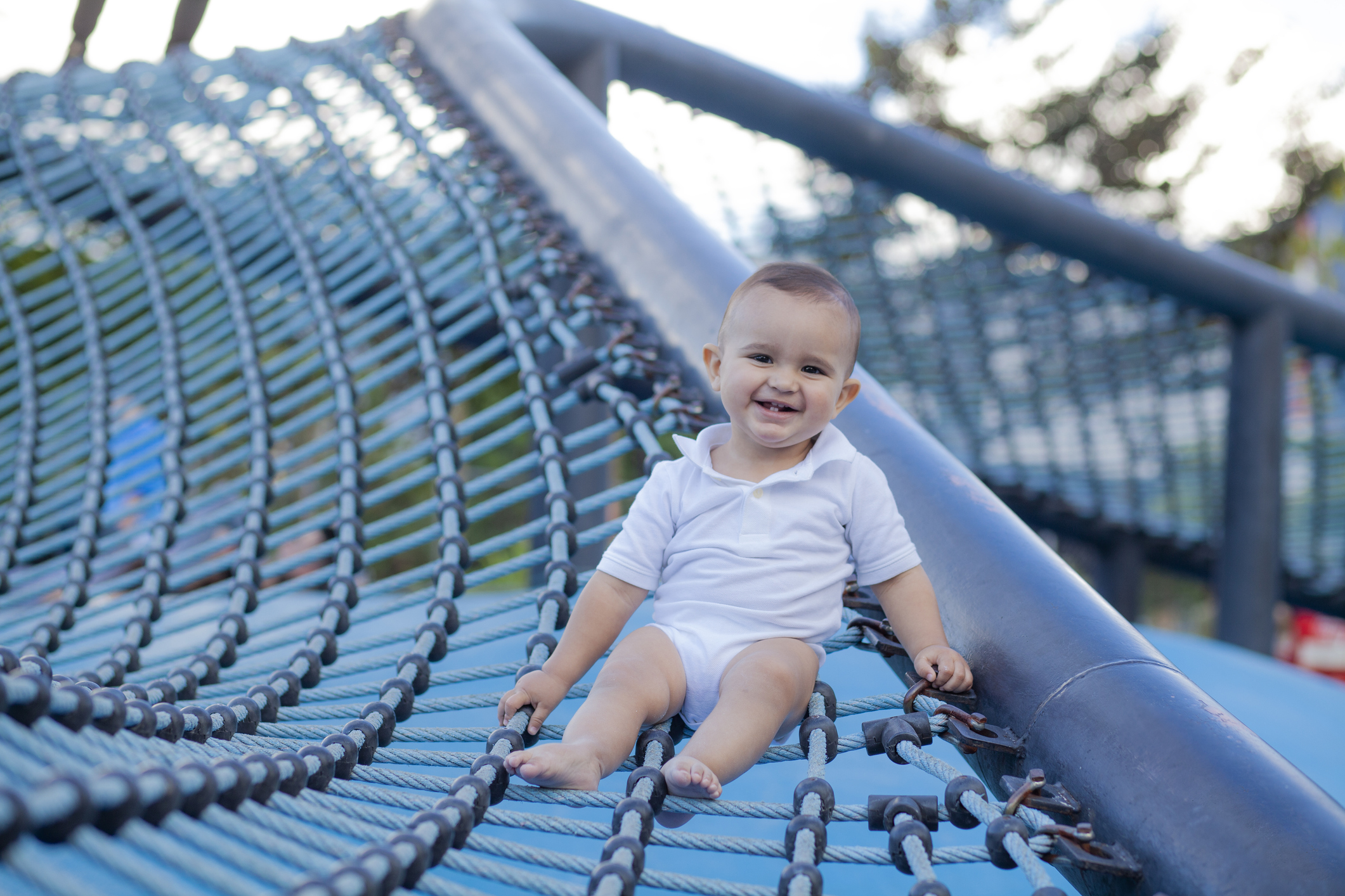 18 Boy Names That Are Perfect for Summer Babies | Mom.com