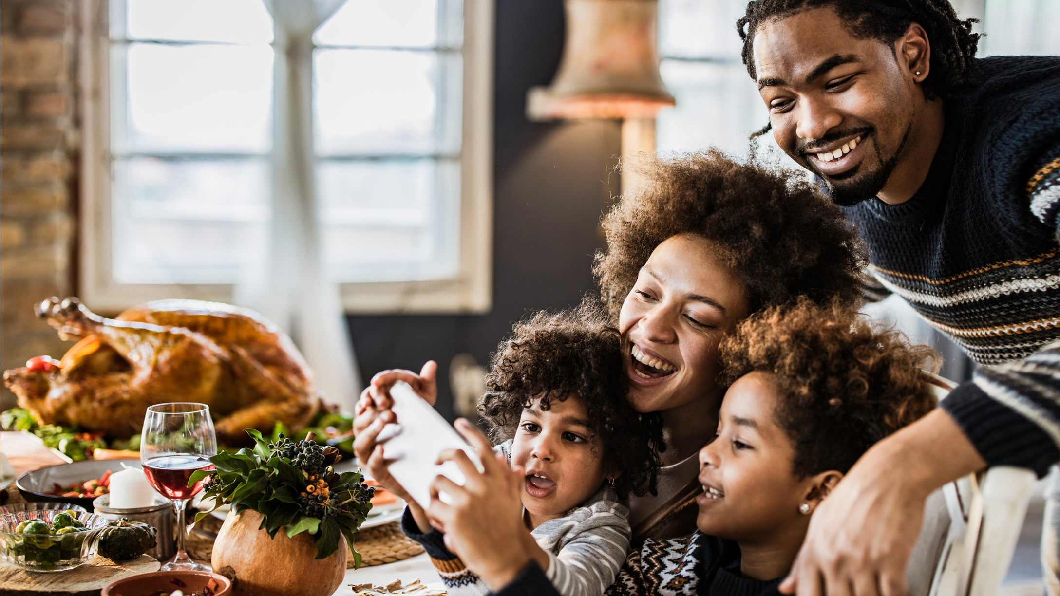 13 Family-Friendly Thanksgiving Movies | Mom.com