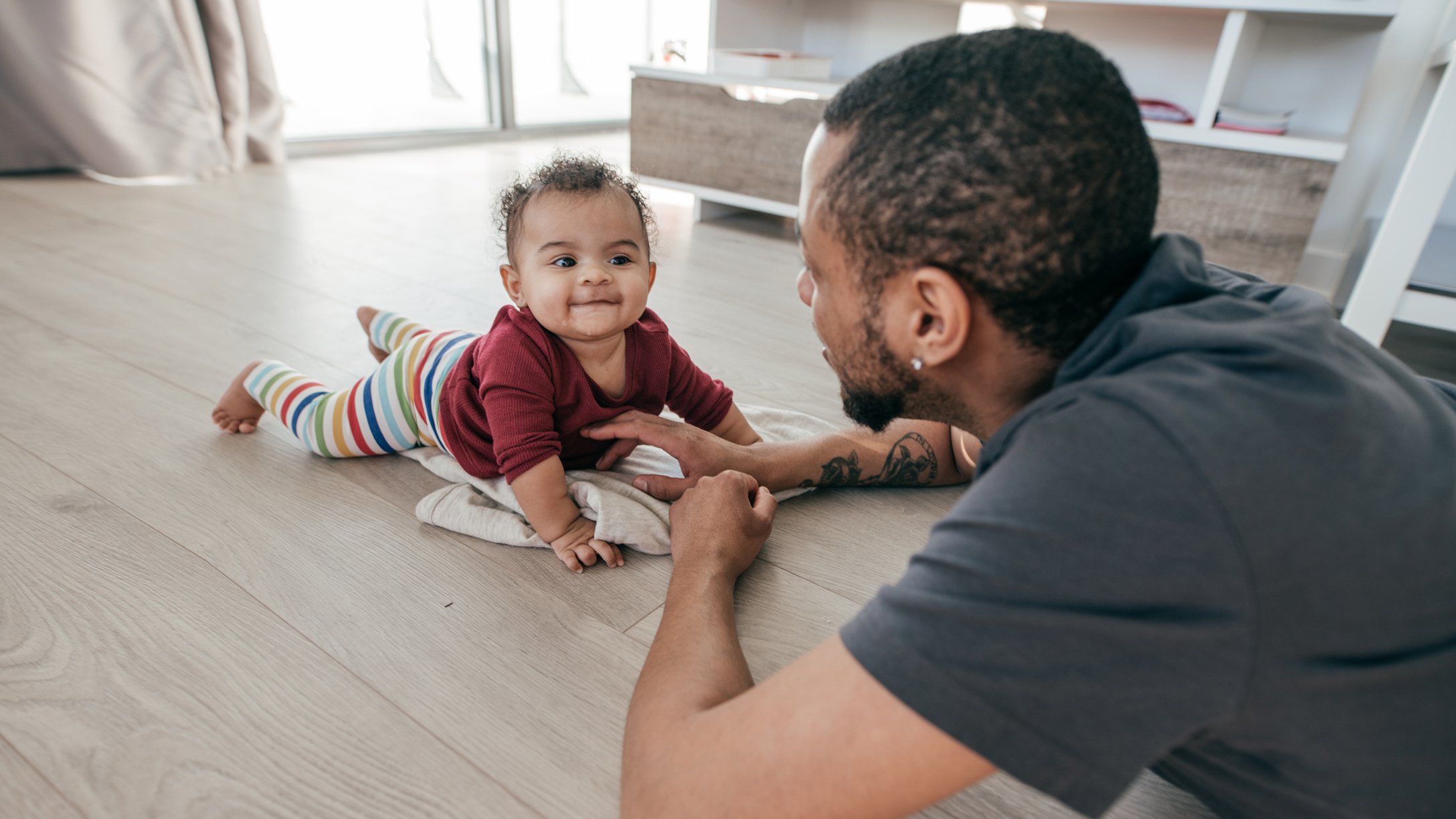 How to Help a Baby Develop Good Head Control | Mom.com