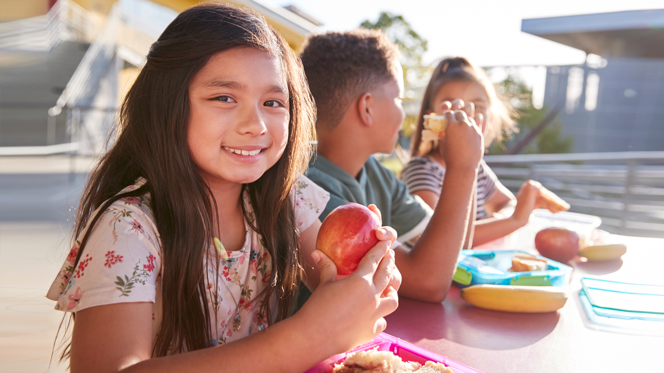 Back to School: 7 Healthy Snack Ideas for Kids of All Ages | Mom.com