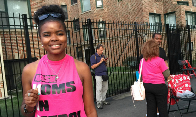 Neighborhood Moms More Powerful Than Guns | Mom.com