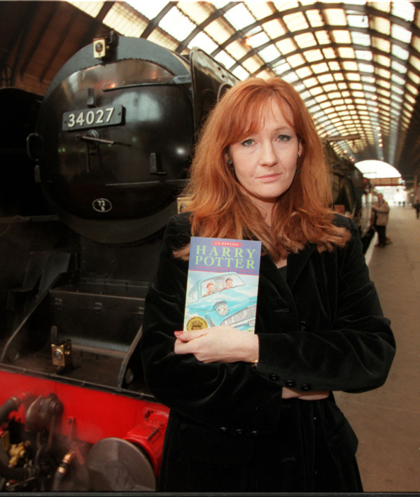 14 Things J.K. Rowling Did When She Was Broke That Will Surprise You