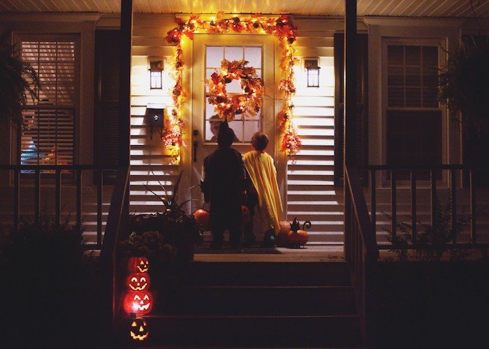 Halloween Myths and Facts | Mom.com