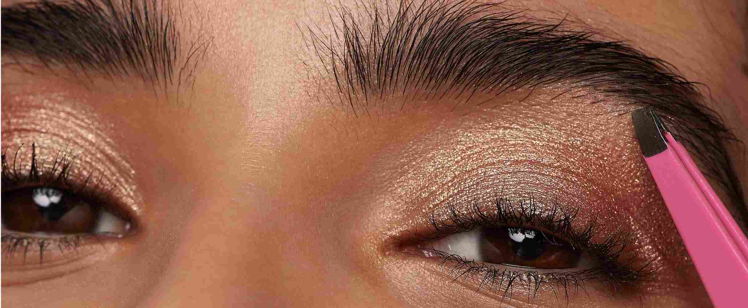 Powder Brows: Voor zorgeloze, perfecte wenkbrauwen - &C