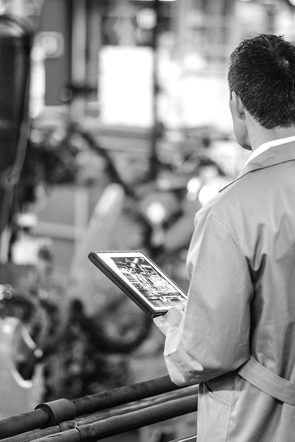 Magna Powertrain Procurement Advances with Electronic Signature | Docusign