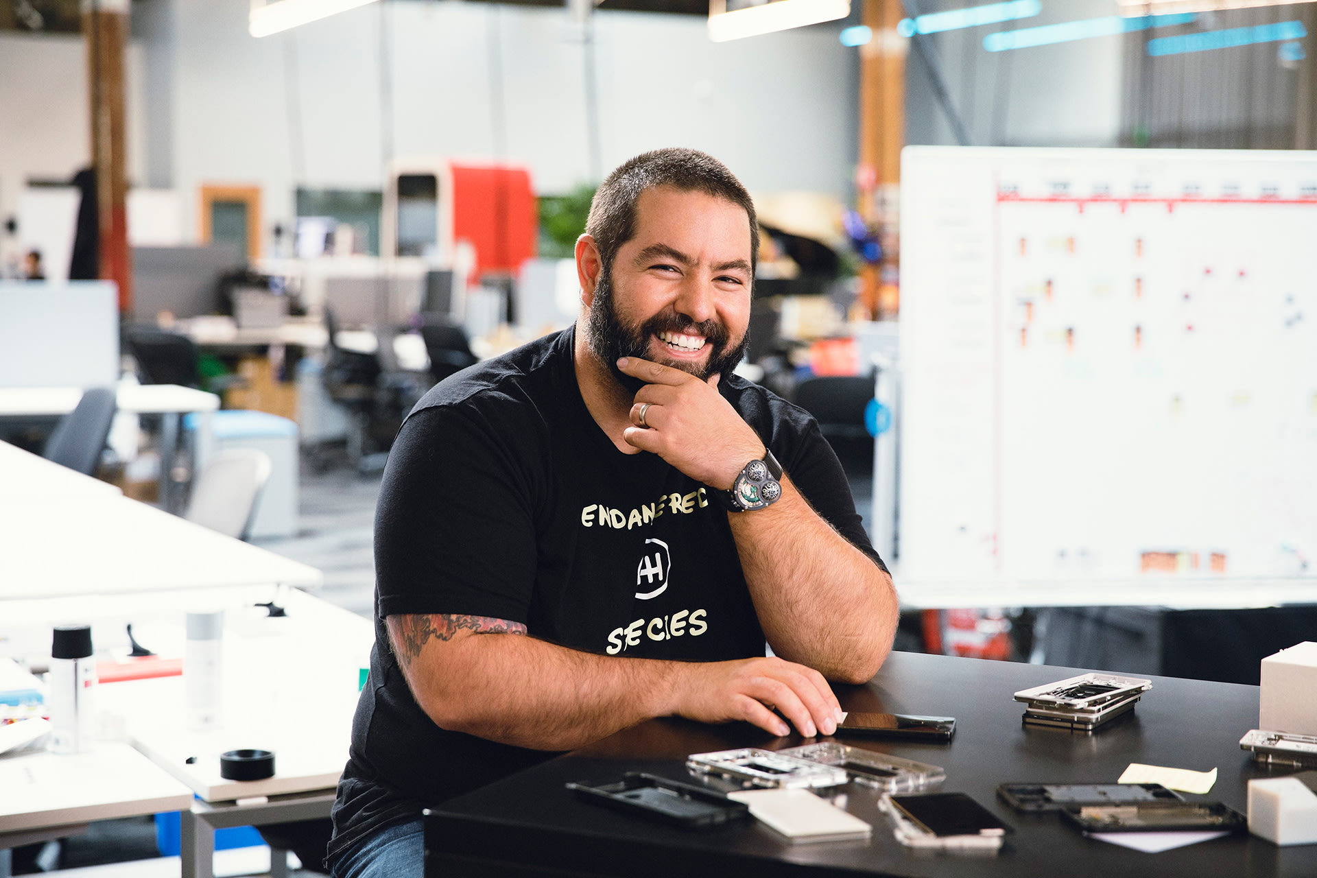 Hello Monday | Essential