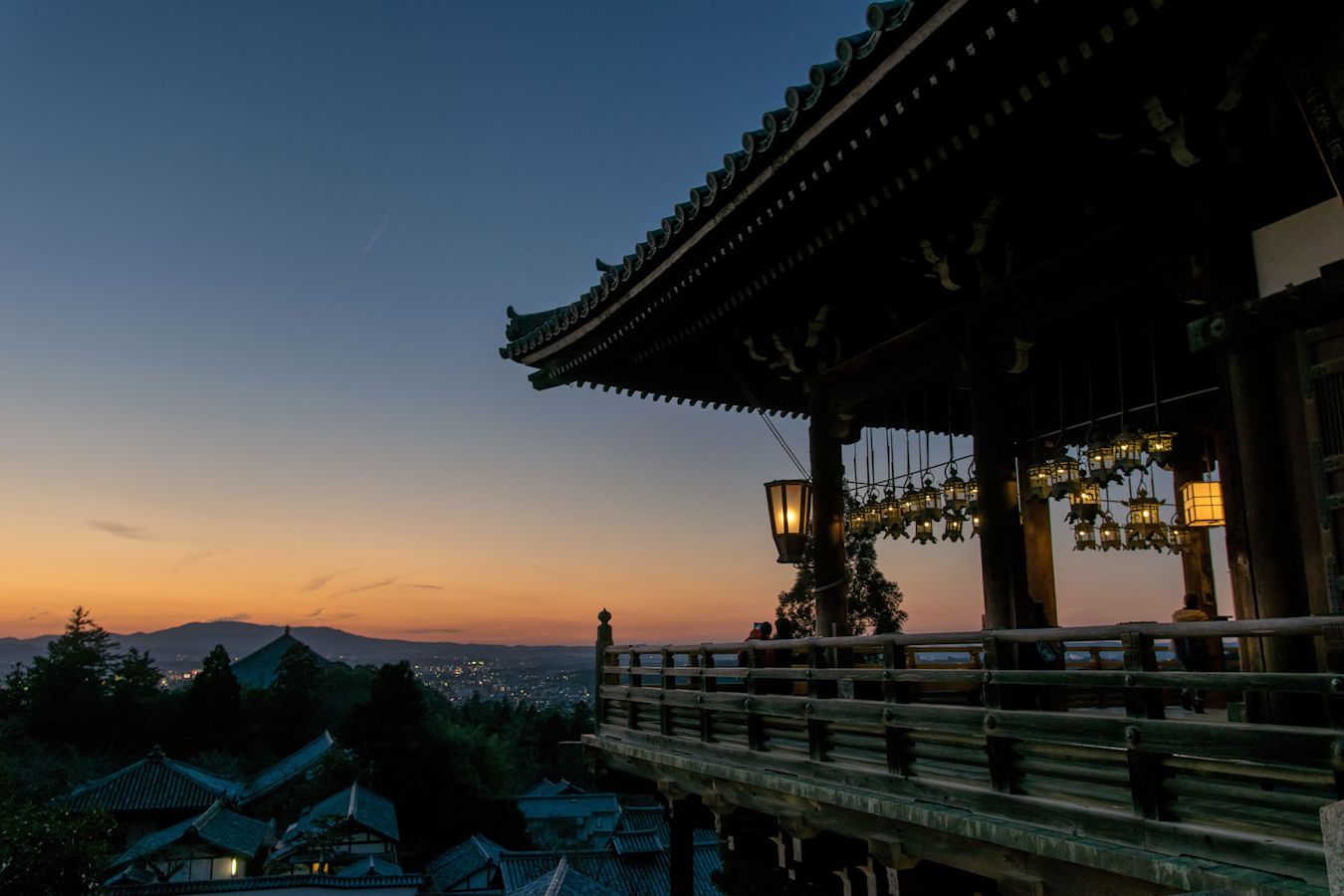 Romantic Nara - Official Nara Travel Guide