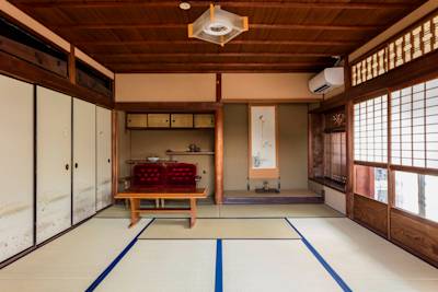 Naramachi Area Guide - Official Nara Travel Guide