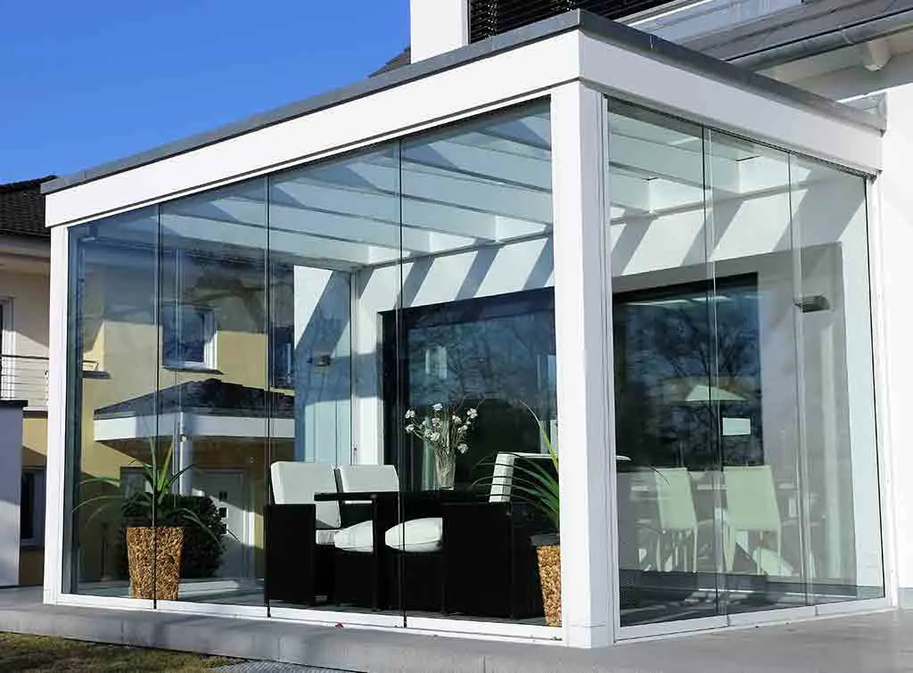 The Average Glass Extension Cost in 2026 | Checkatrade