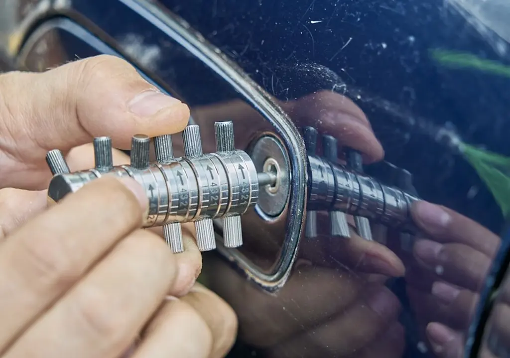 Find Auto/Vehicle Locksmiths Near Me | Checkatrade
