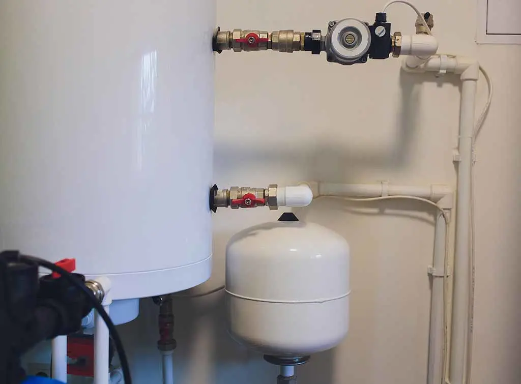 How Much Does an Unvented Hot Water Cylinder Cost in 2026? | Checkatrade