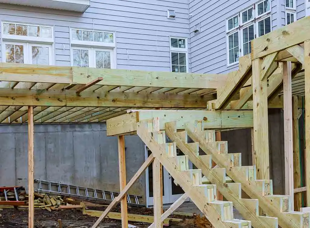 How to Build a Raised Deck in 2025 | Checkatrade