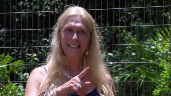Bushtucker Trial: Lady C stands her ground | I'm A Celebrity… Get Me ...