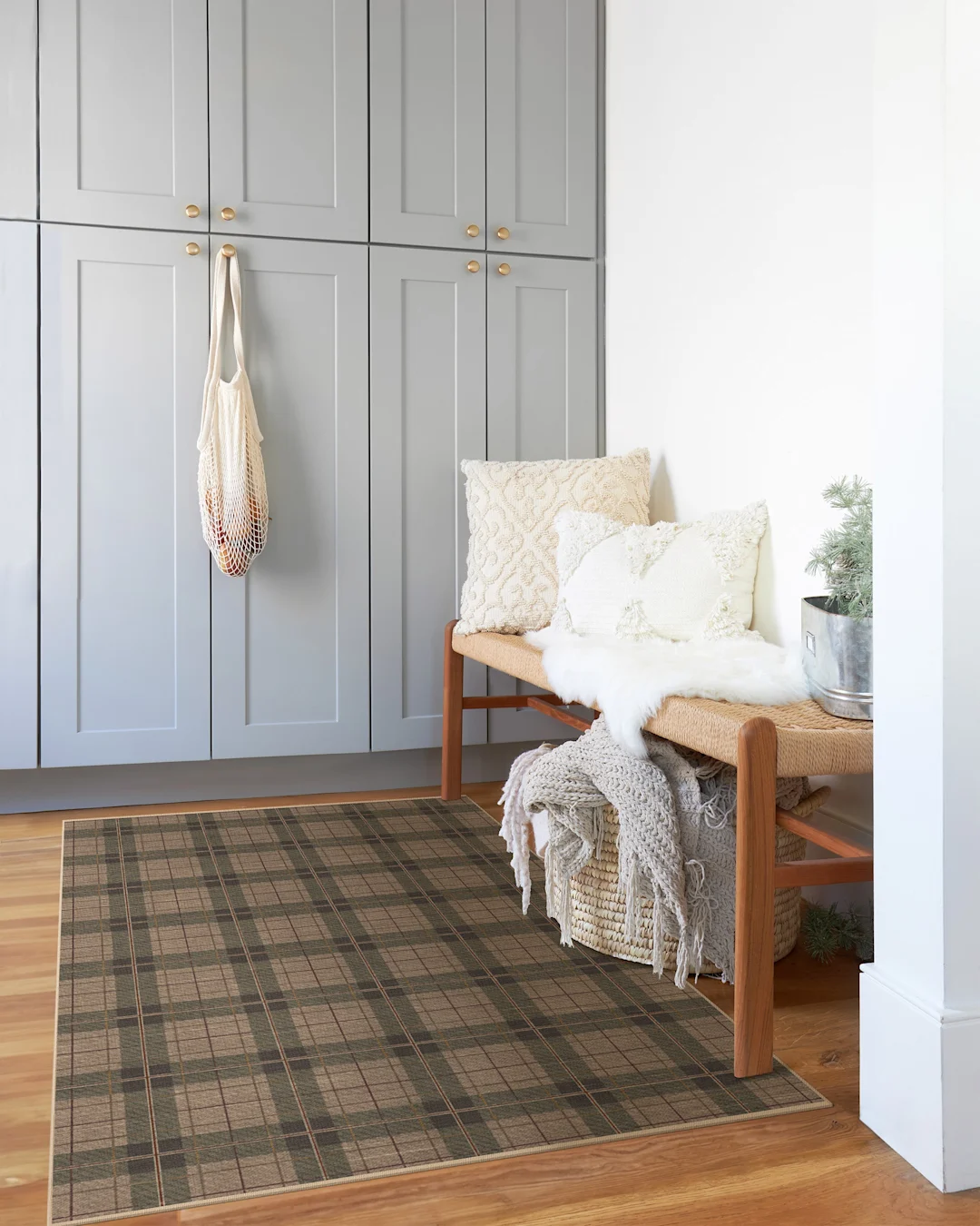 Alfie Plaid Natural & Green Rug | Ruggable
