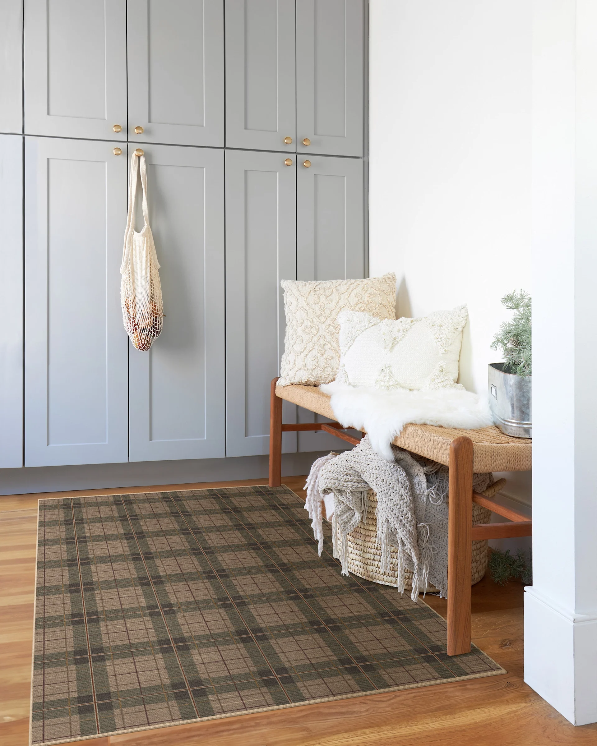 Alfie Plaid Natural & Green Rug | Ruggable