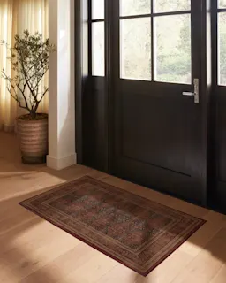 Vesper Amber Red Rug | Ruggable